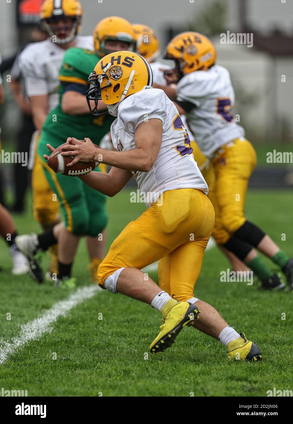 Tackle football action with Lewiston vs Lakeland High School freshmen ... Tackle football action with Lewiston vs Lakeland High School freshmen ...