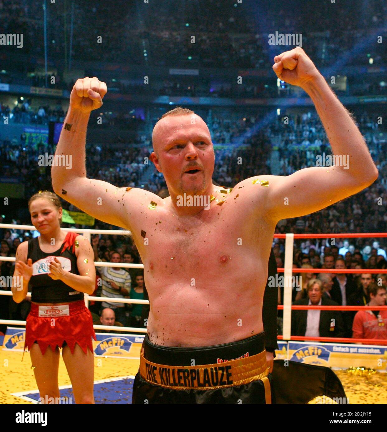 German boxing world champion regina hi-res stock photography and images ...