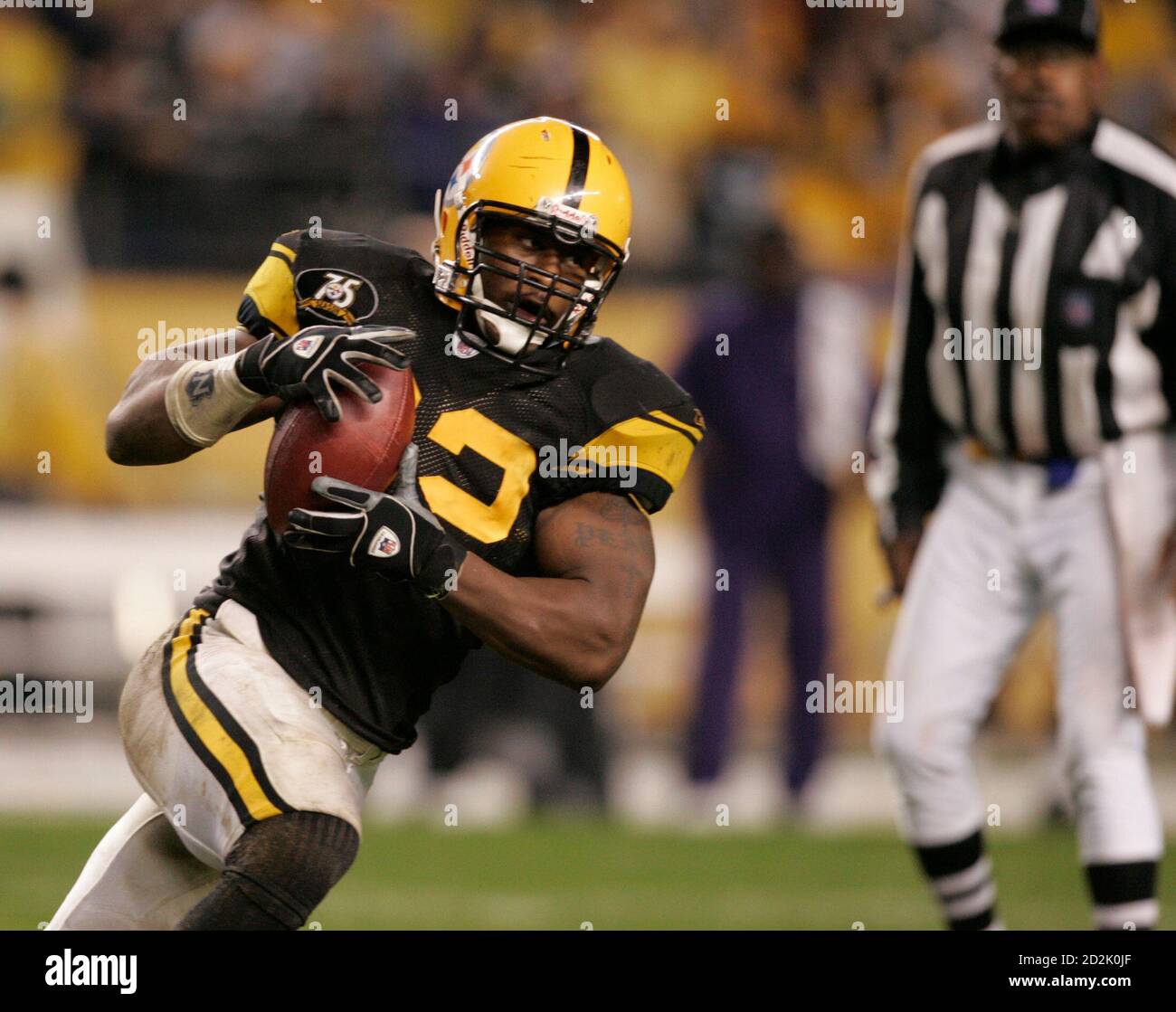James harrison 2007 ravens hi-res stock photography and images - Alamy
