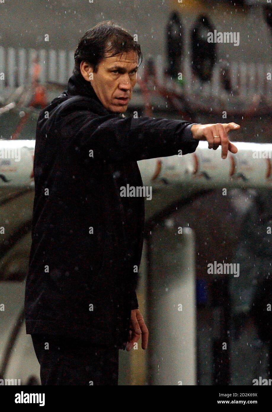 Lilles coach rudi garcia hi-res stock photography and images - Alamy