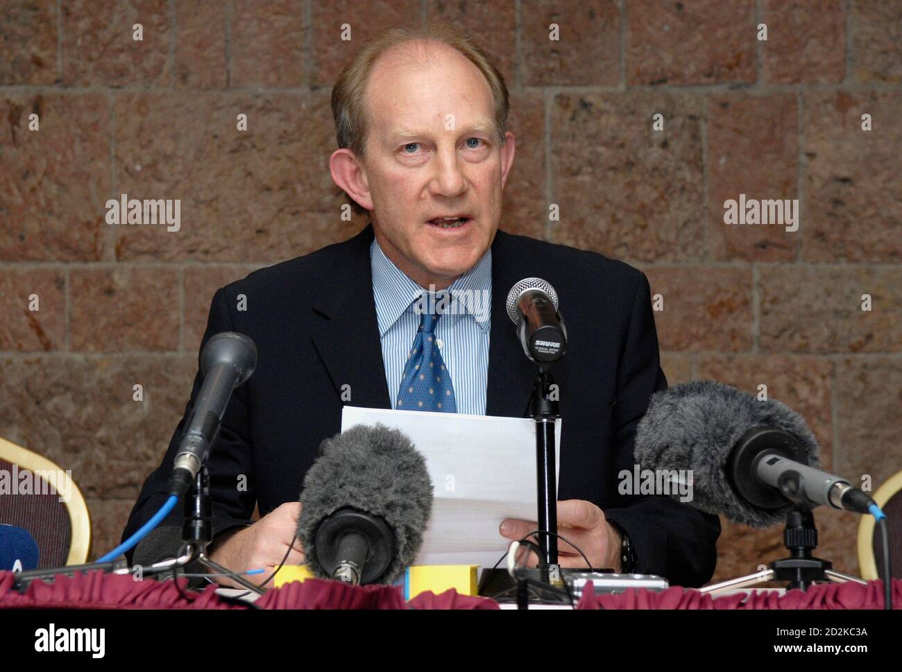 Bob dewar hi-res stock photography and images - Alamy