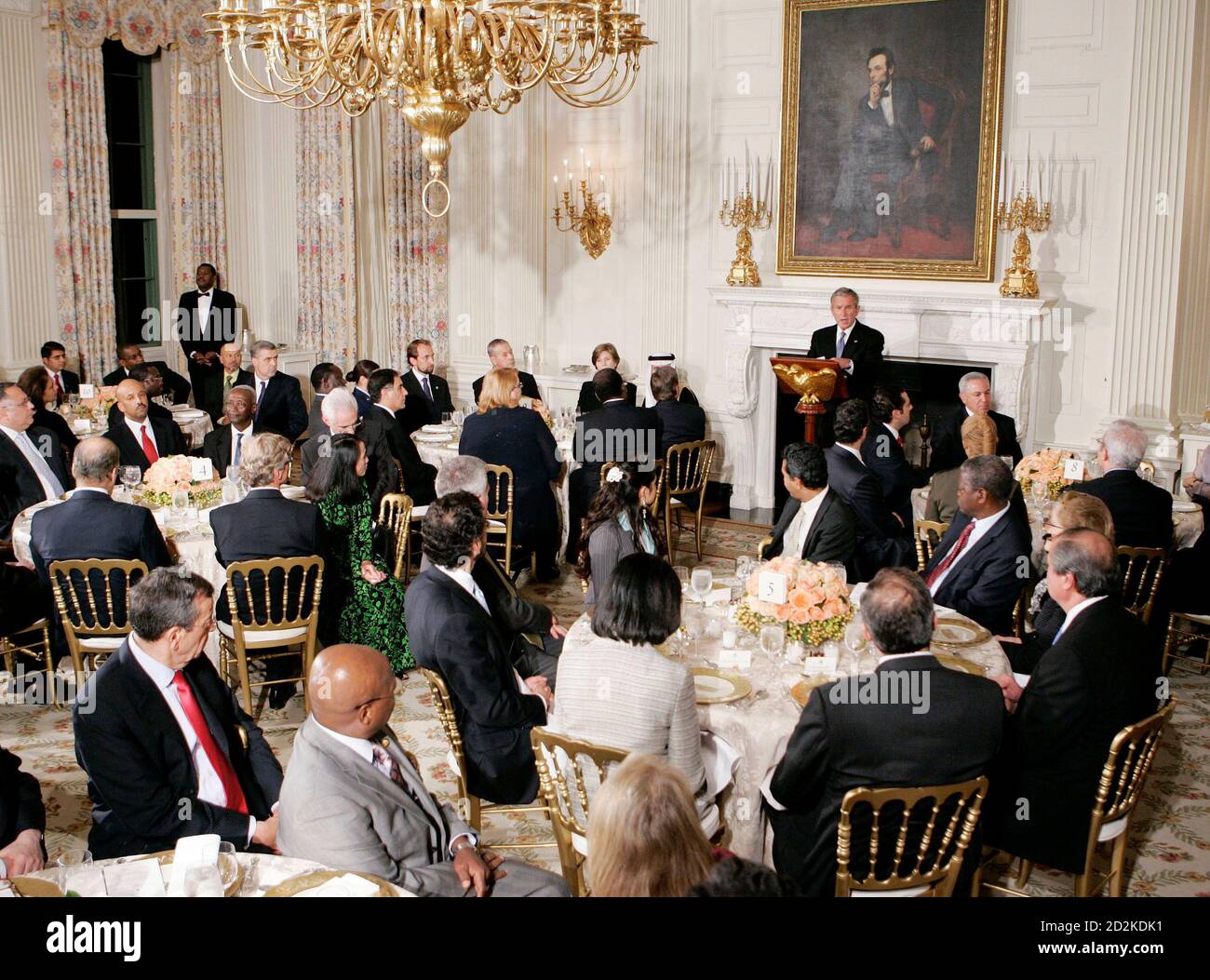 George bush muslim leaders hi-res stock photography and images - Alamy