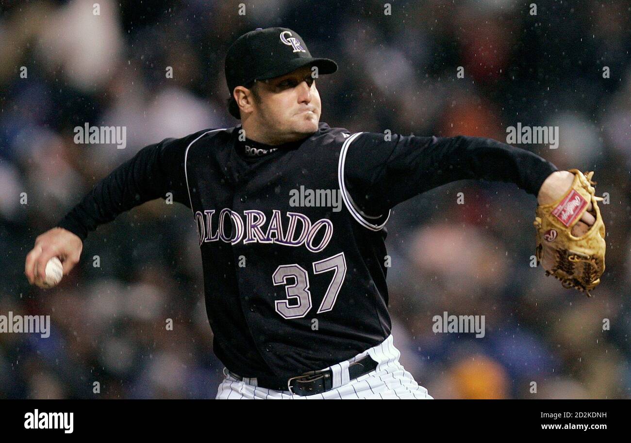 Colorado rockies pitcher josh fogg hi-res stock photography and images ...