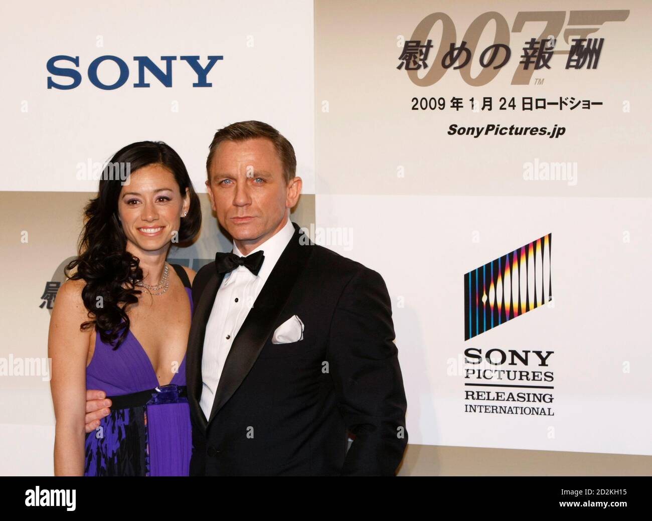 Daniel craig and partner hi-res stock photography and images - Alamy