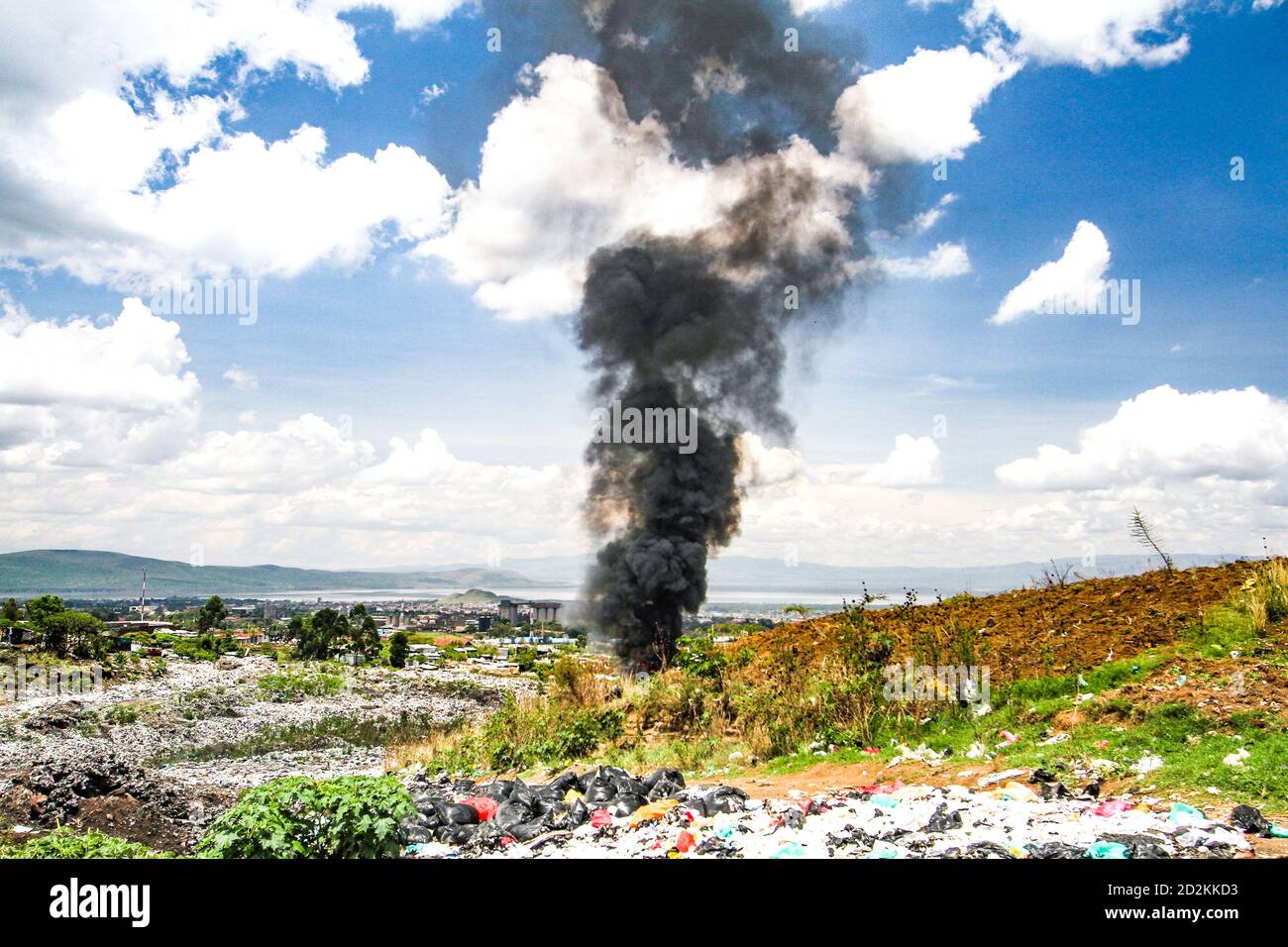 Cause of pollution when burnt hi-res stock photography and images - Alamy