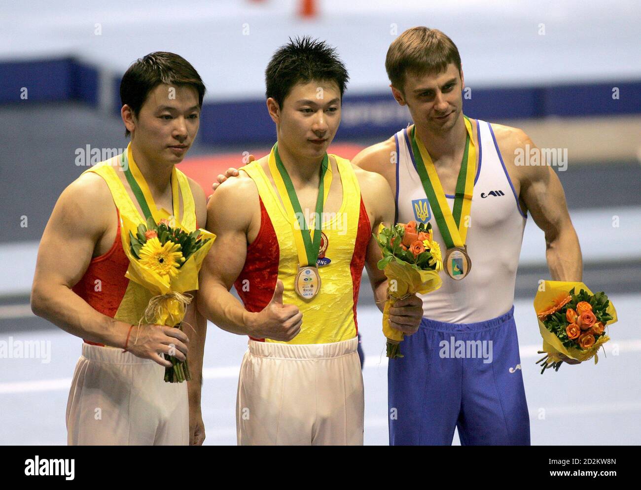 Chinas xiaopeng li on the parallel bars hi-res stock photography and ...