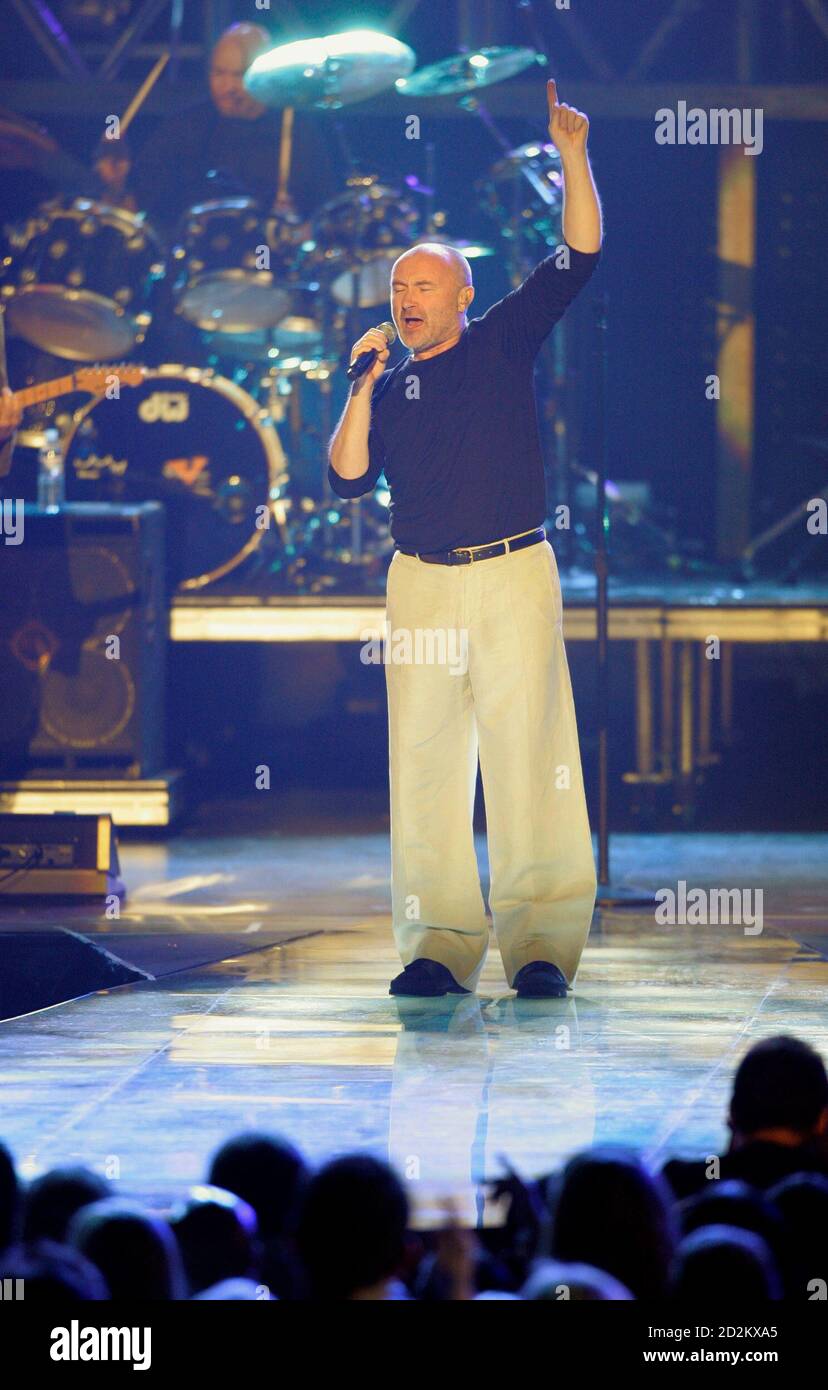 Genesis band rock hi-res stock photography and images - Alamy