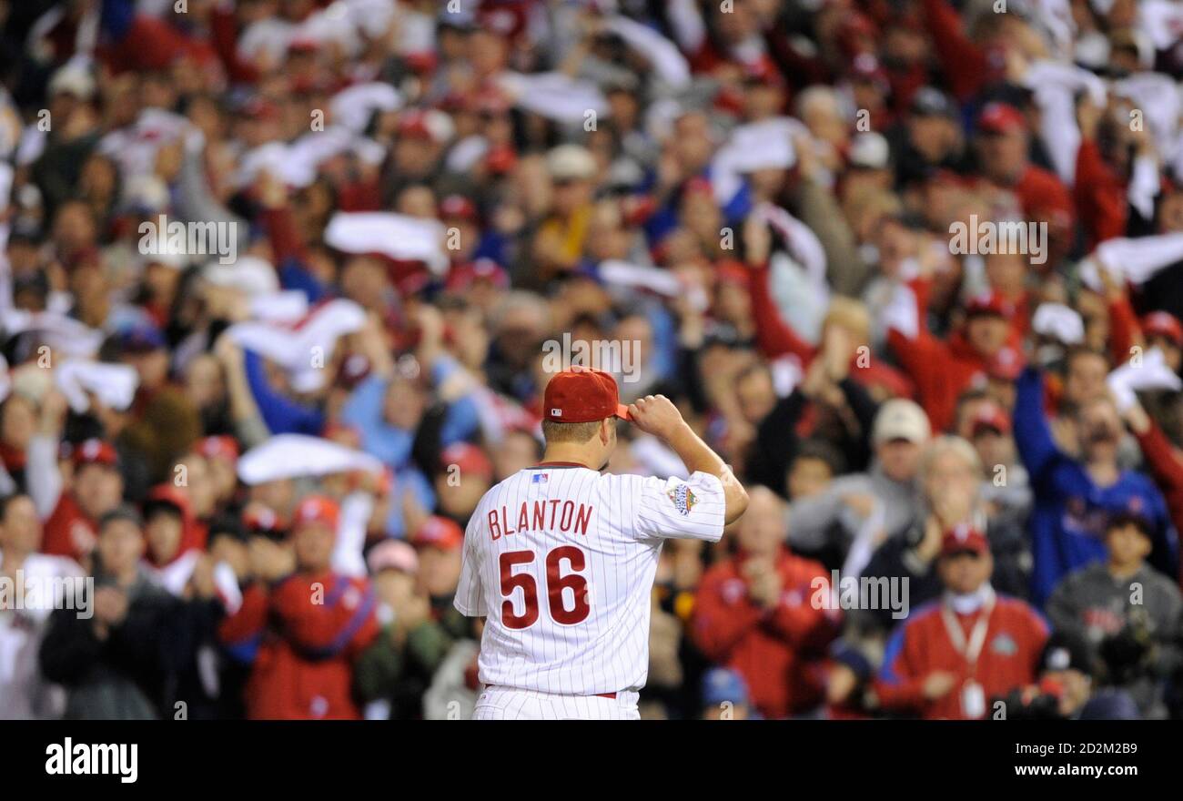 Phillies world series crowd hi-res stock photography and images - Alamy