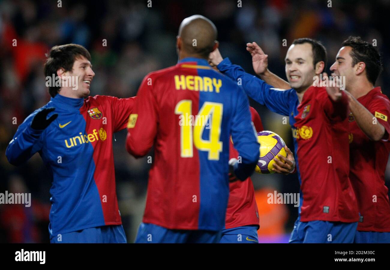 Lionel messi thierry henry barcelona hi-res stock photography and ...