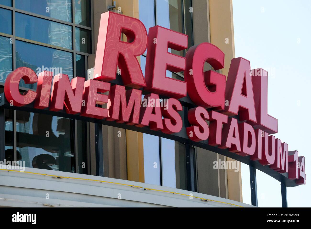 Los Angeles, California, USA. 6th Oct, 2020. A closed Regal Cinemas ...