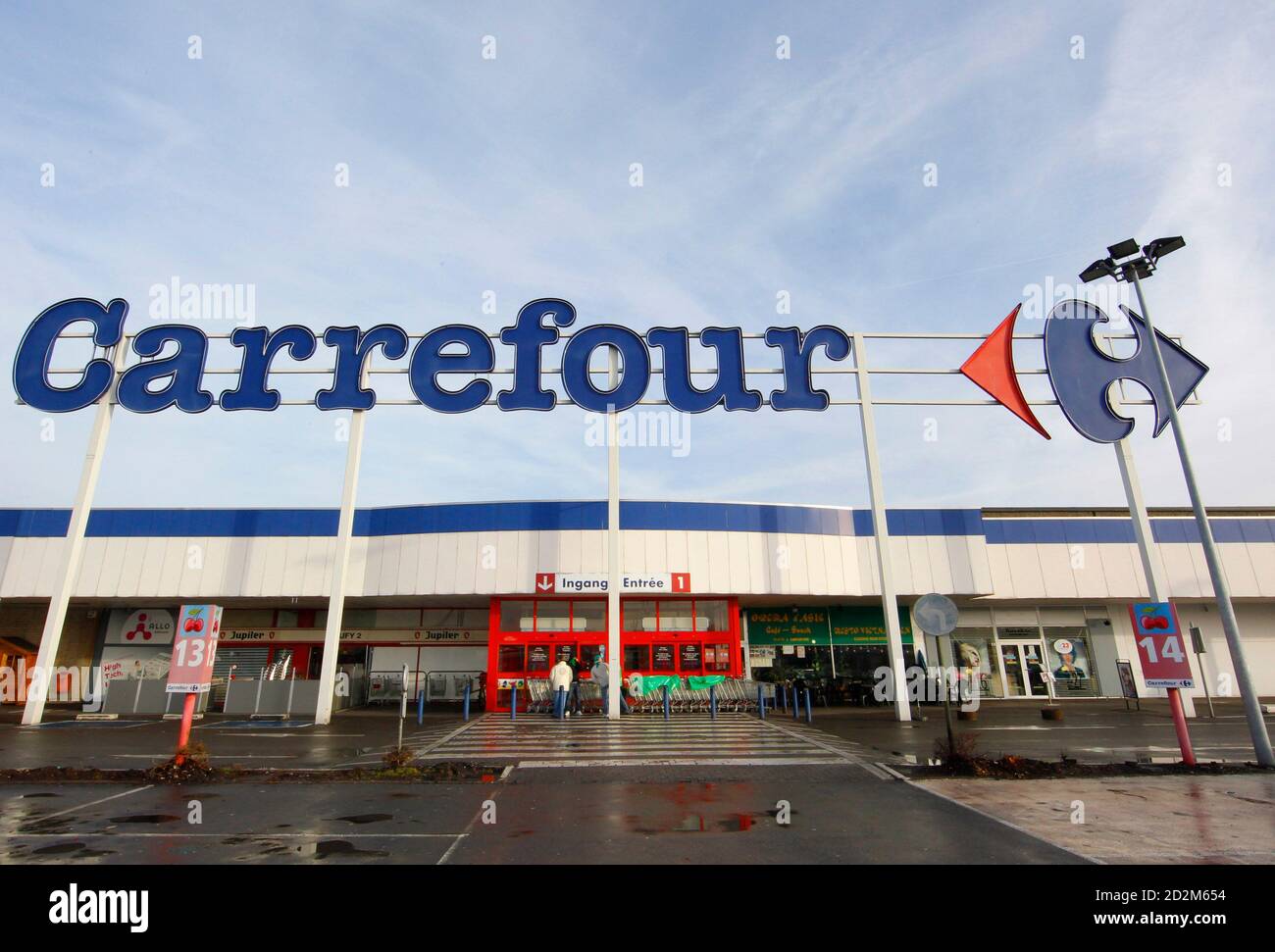 Carrefour Supermarket Trolleys High Resolution Stock Photography and ...
