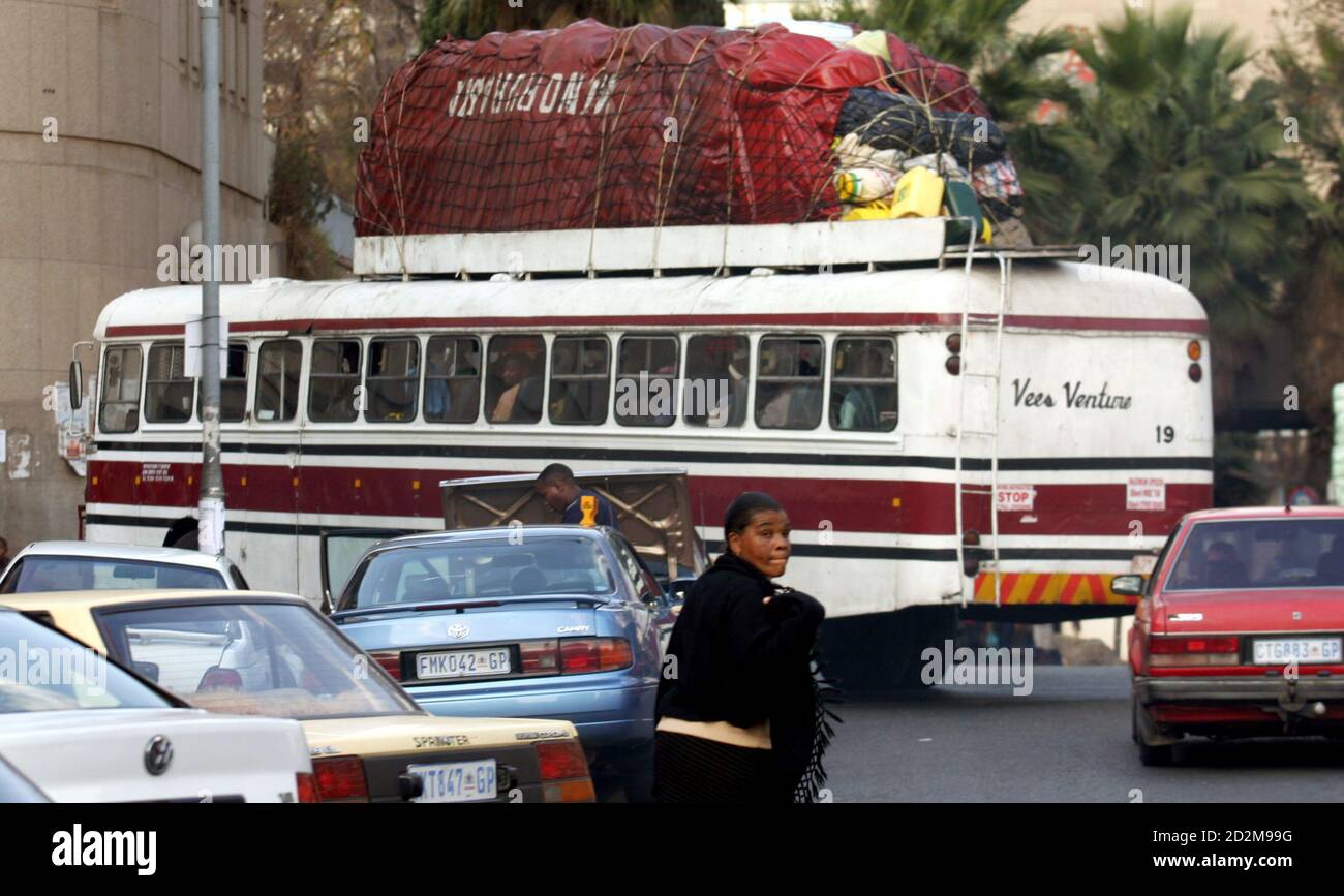 Africa Bus Overloaded High Resolution Stock Photography and Images - Alamy