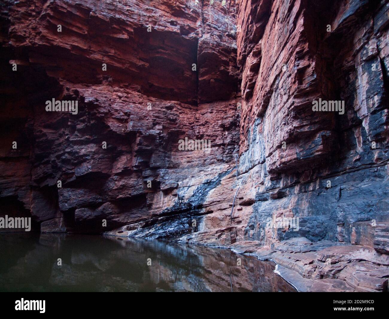 Handrail Pool, Weano Gorge, Karijini National Park, Western Australia ...
