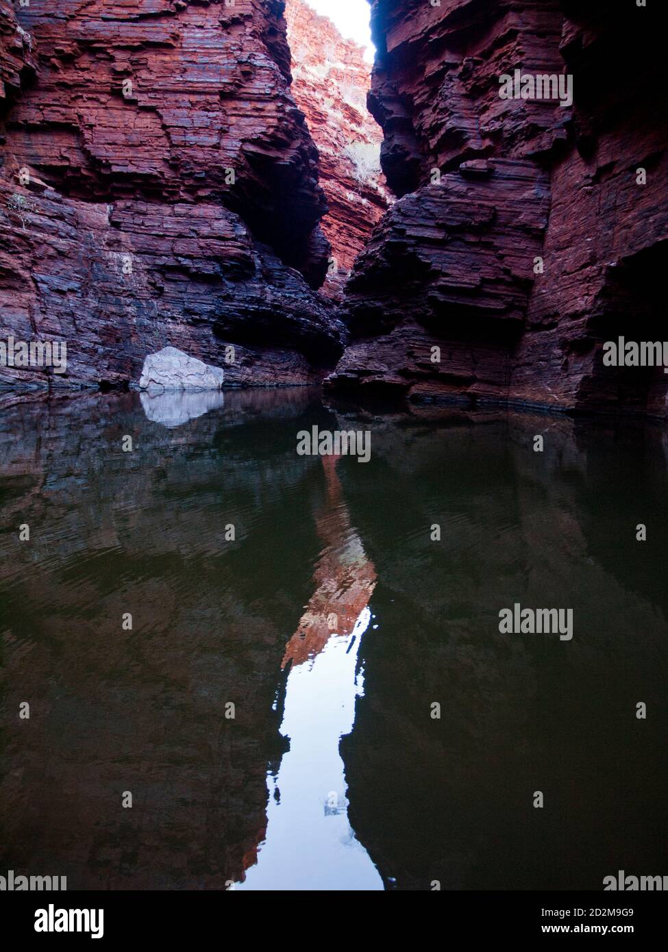 Handrail Pool, Weano Gorge, Karijini National Park, Western Australia ...