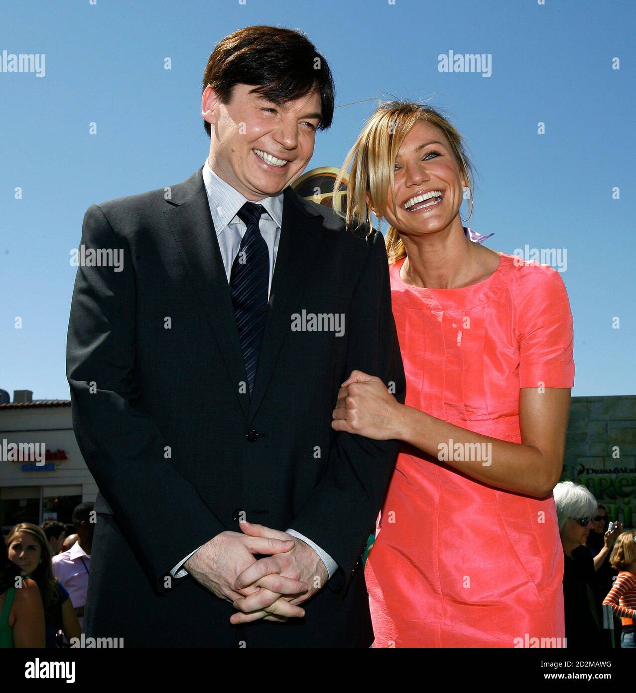 Princess fiona cameron diaz shrek hi-res stock photography and images ...