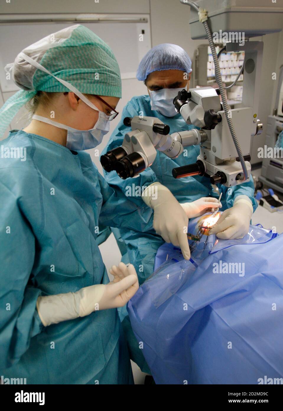 Retinal detachment surgery hi-res stock photography and images - Alamy