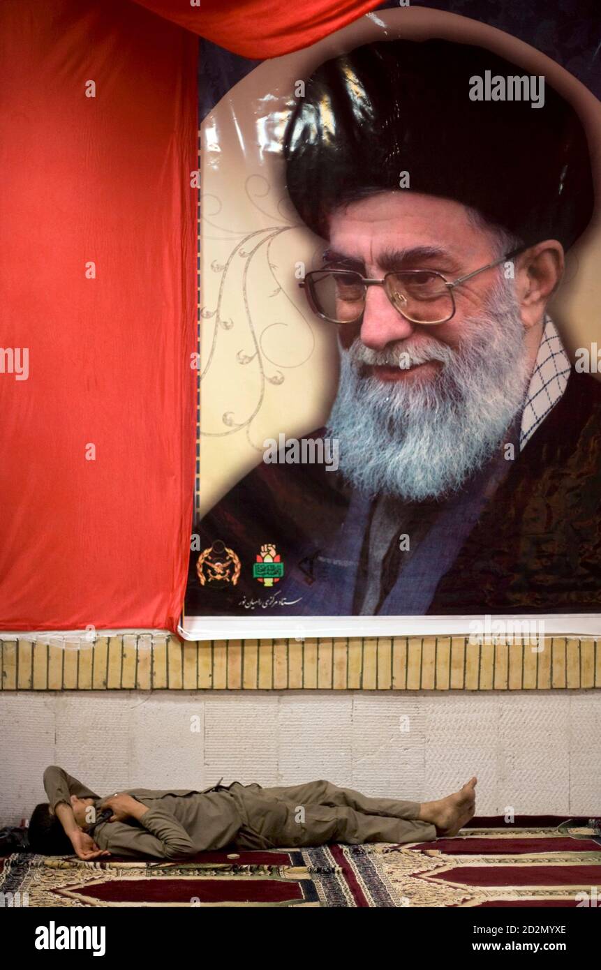 Ayatollah Ali Khamenei Portrait High Resolution Stock Photography and ...