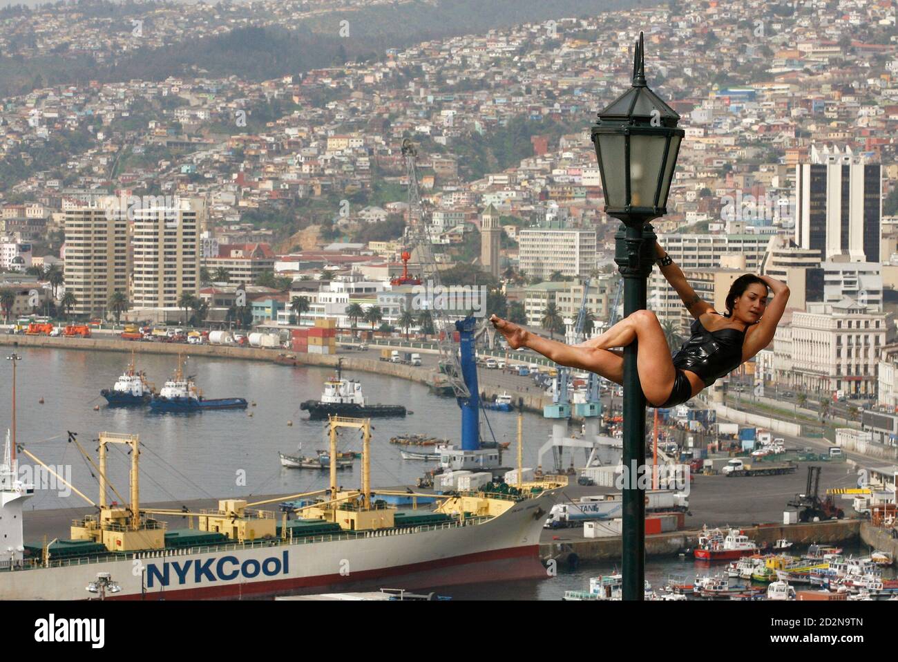 Stripper dancer hi-res stock photography and images - Alamy