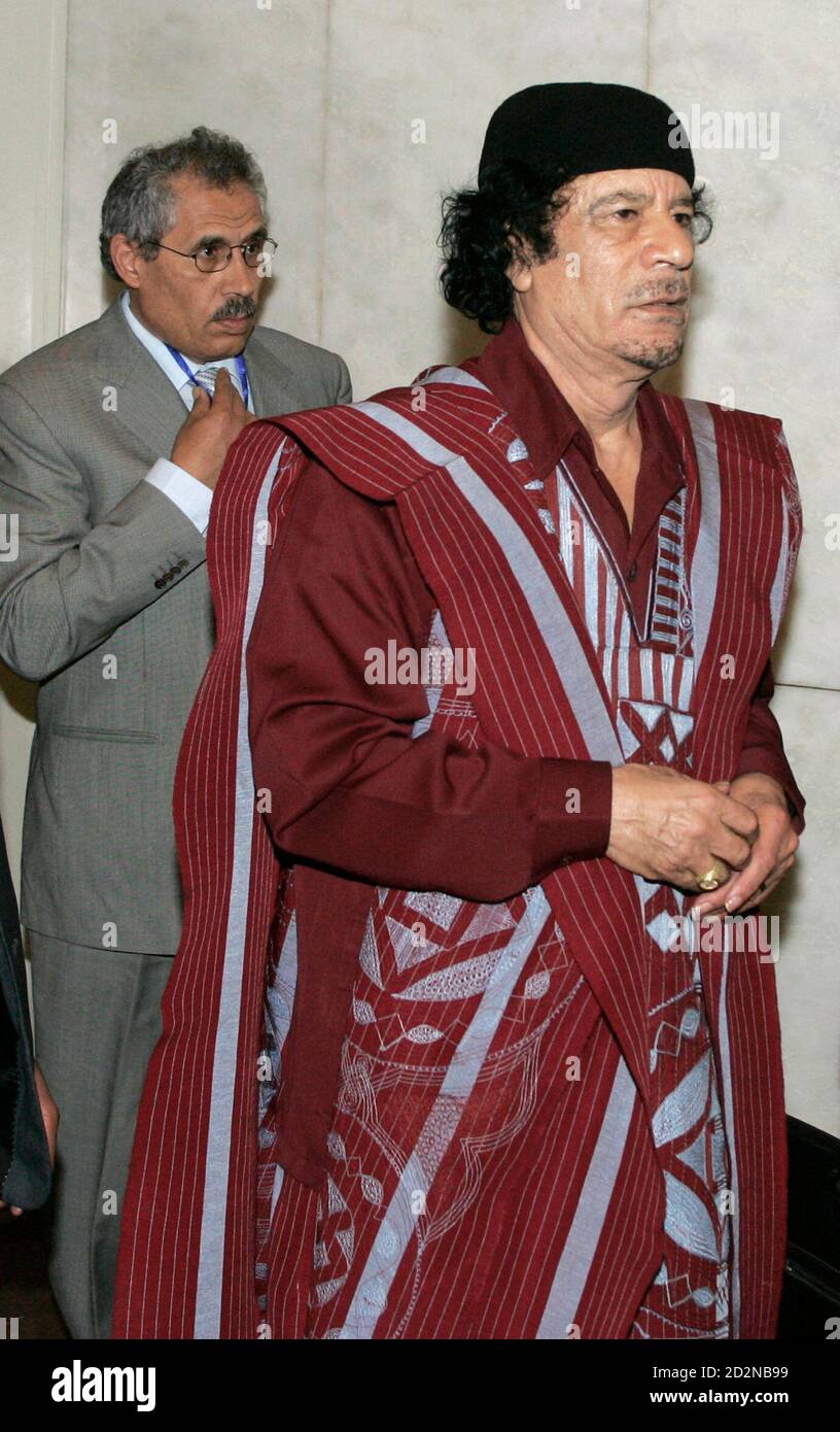 Muammar gaddafi r hi-res stock photography and images - Alamy