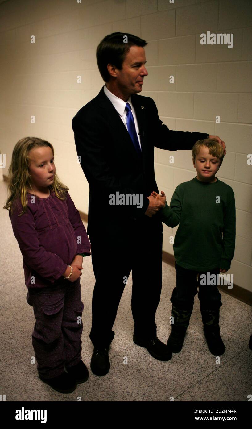 Emma claire edwards jack edwards hi-res stock photography and images ...