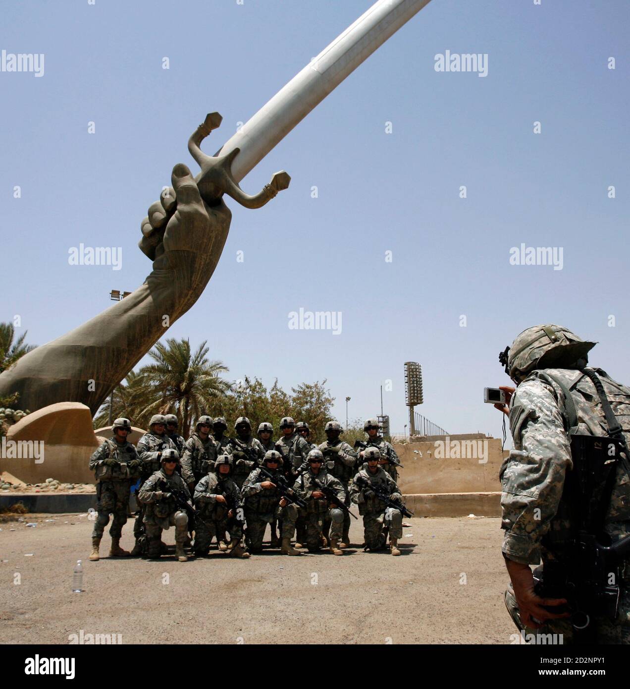 Towering troops hi-res stock photography and images - Alamy