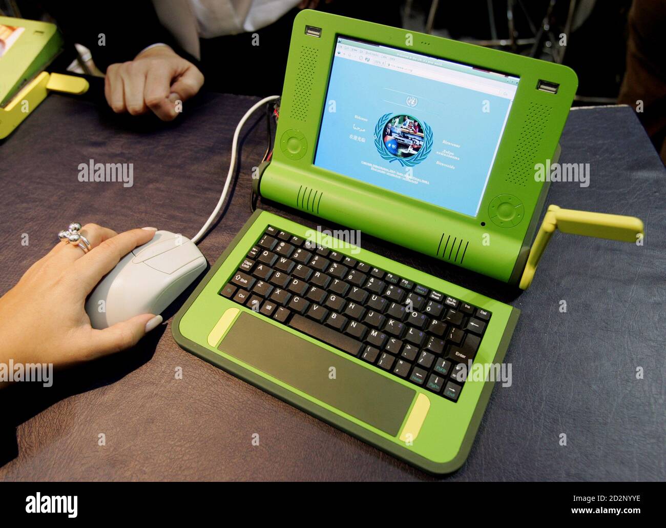 Free textbook hi-res stock photography and images - Alamy