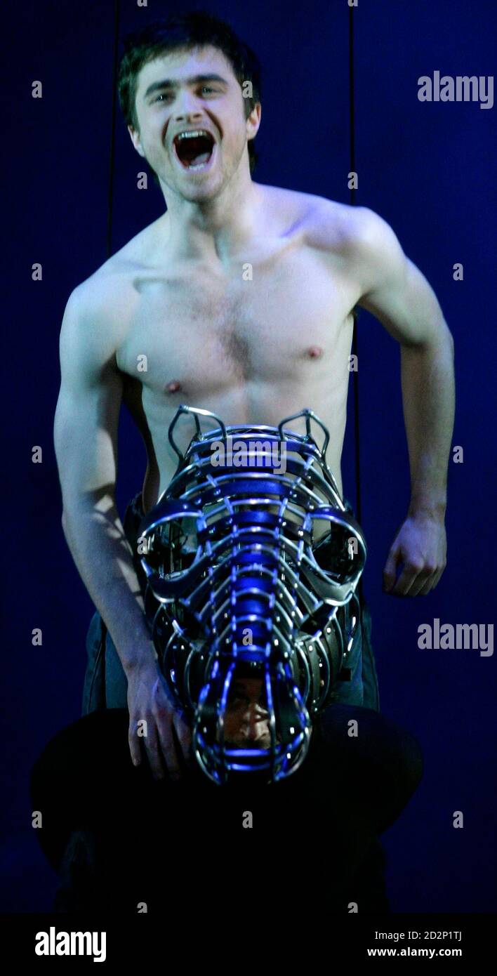 Arts strang hi-res stock photography and images - Alamy