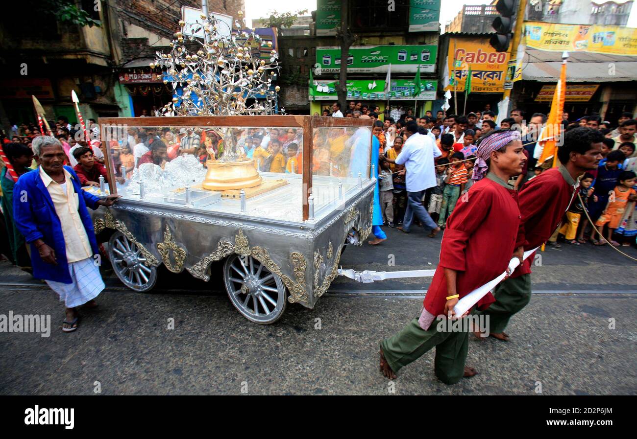 Hand cart india hi-res stock photography and images - Alamy