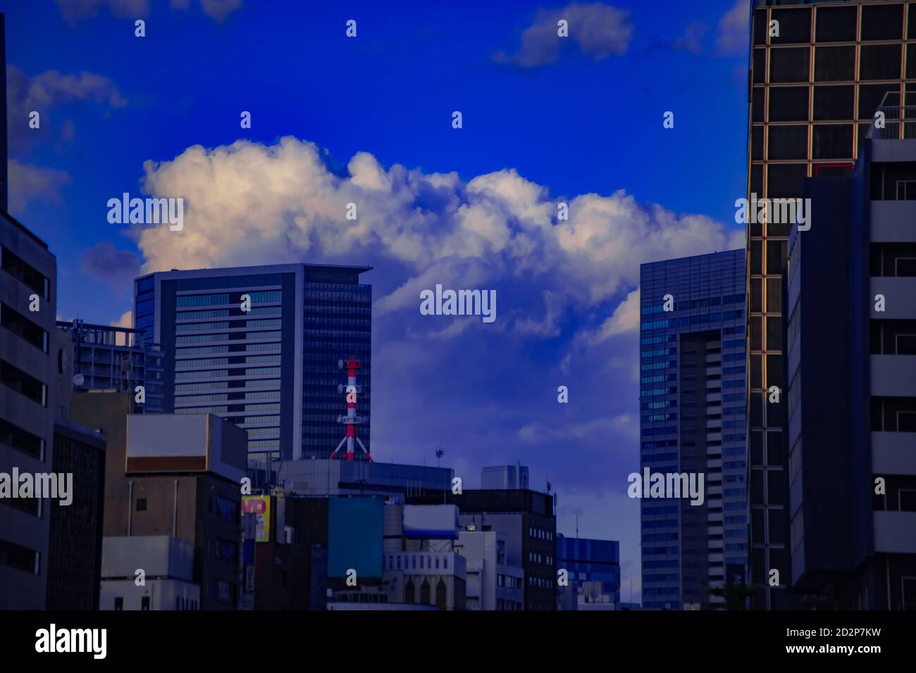 Tokyo japan long shot hi-res stock photography and images - Alamy
