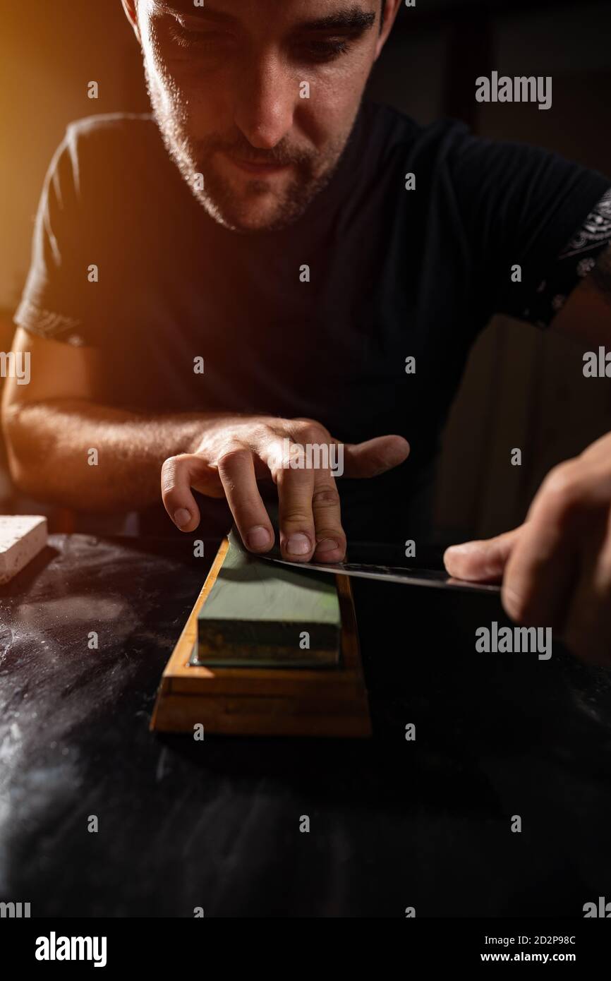 Sharpen knife hi-res stock photography and images - Alamy