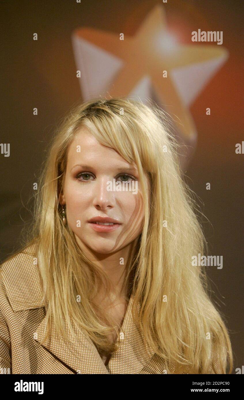 Lucy punch hi-res stock photography and images - Alamy