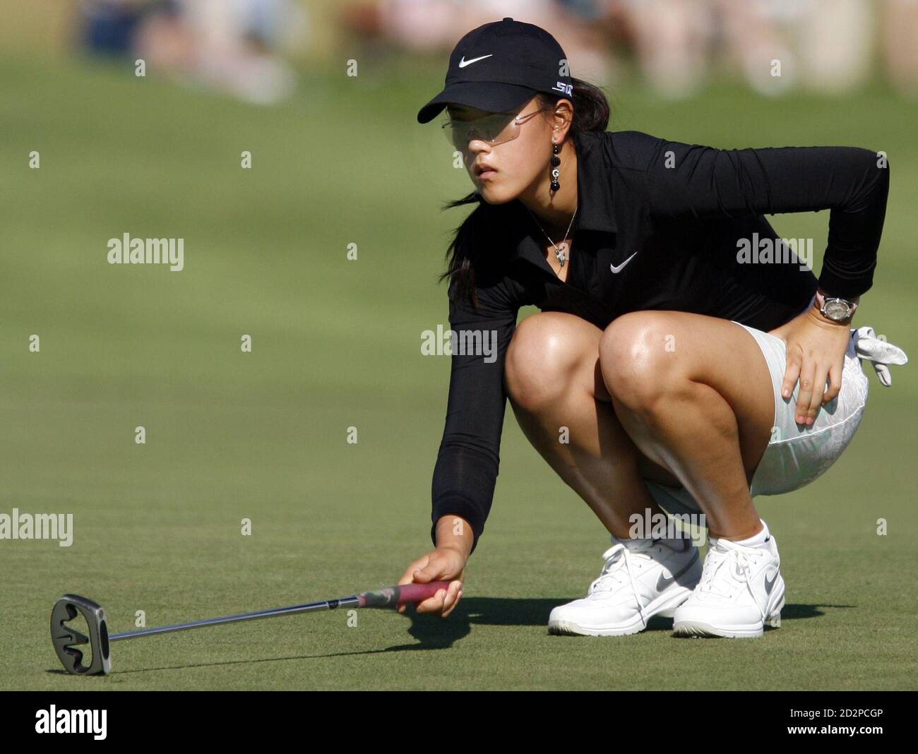 Michelle wie lines up putt hi-res stock photography and images - Alamy