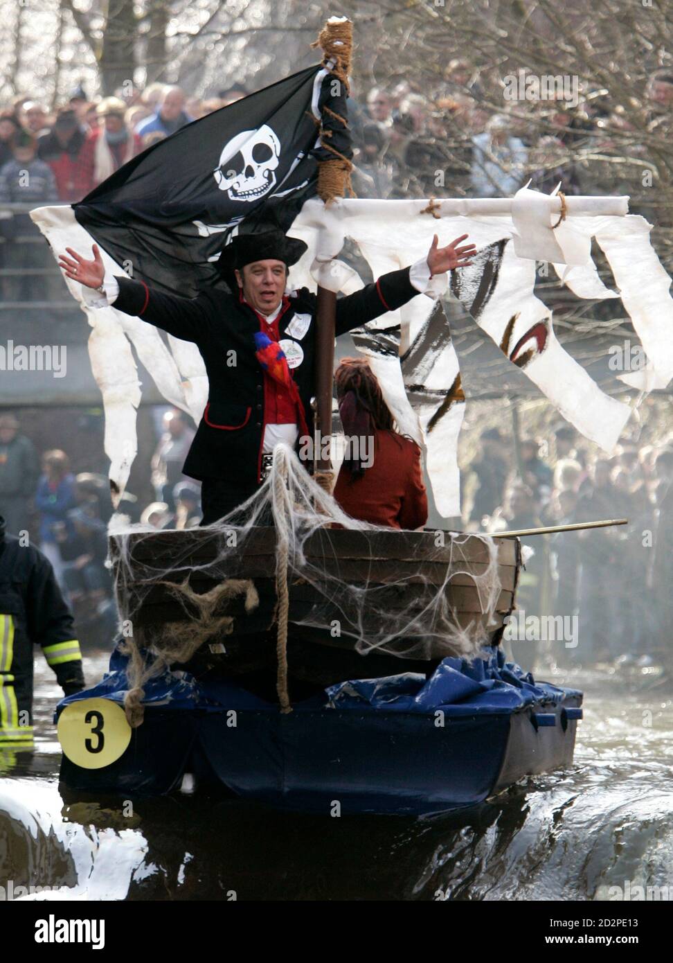 German carnival float crowd hi-res stock photography and images - Alamy