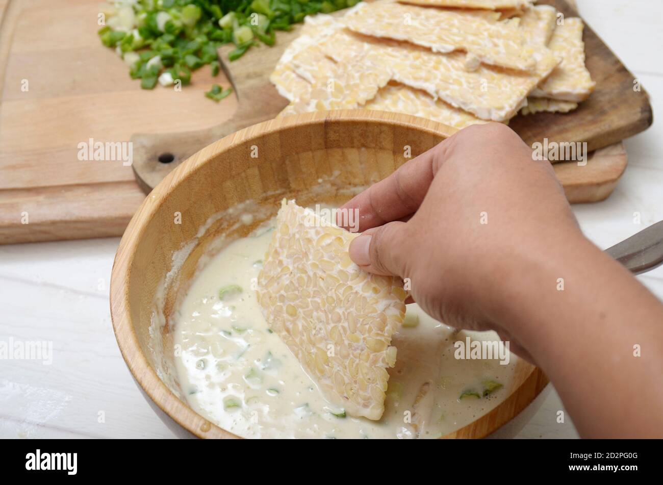 Tempe mendoan hi-res stock photography and images - Alamy