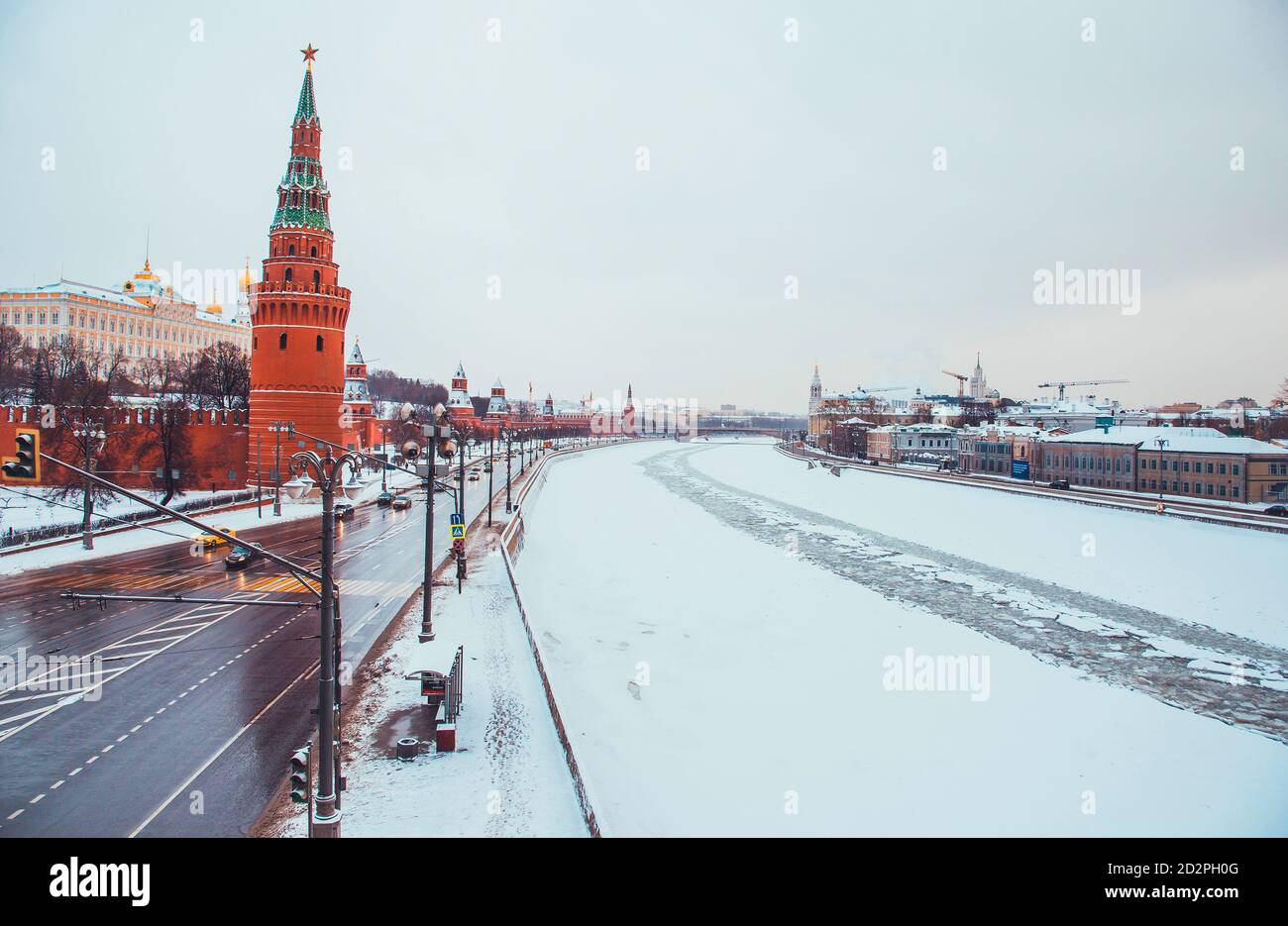 City winter landscape. Moscow, Russia Stock Photo - Alamy