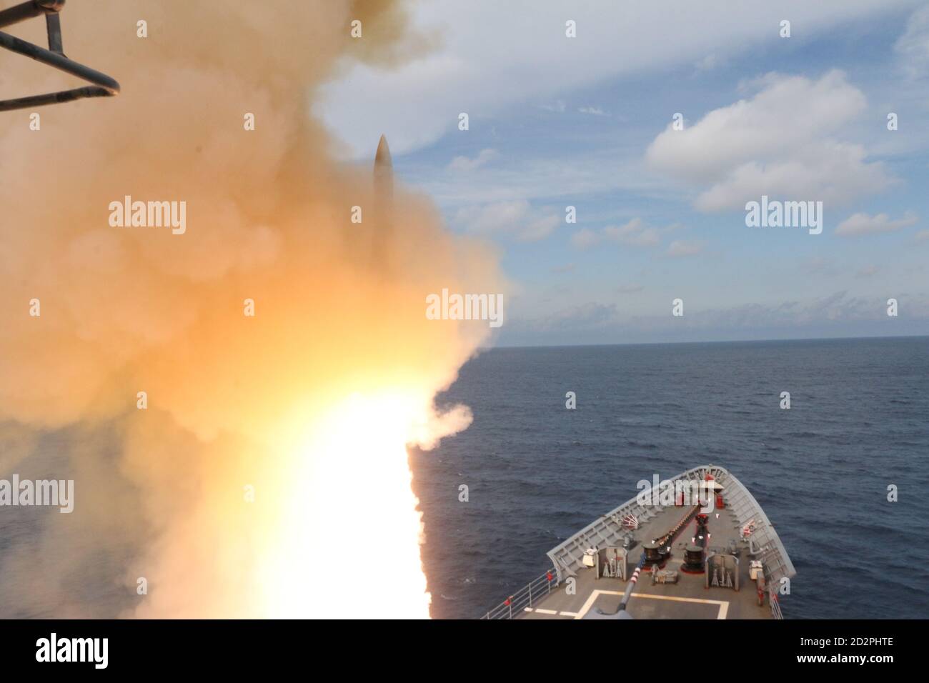 201002-N-N2432-1001 ATLANTIC OCEAN (October 2, 2020) - The Ticonderoga ...