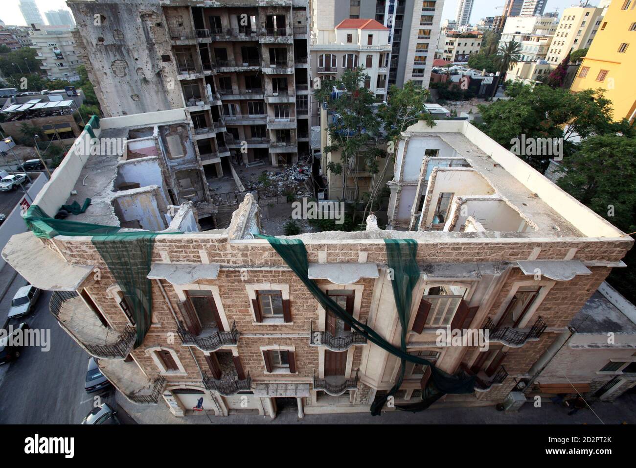Buildings under construction beirut lebanon hi-res stock photography ...