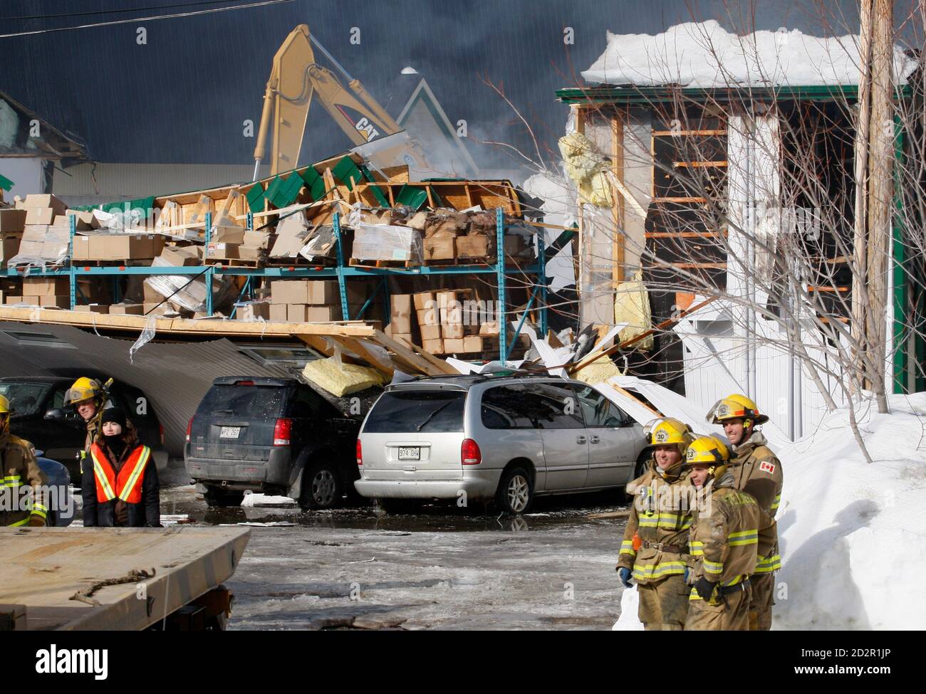 Inside warehouse on fire roof hi-res stock photography and images - Alamy
