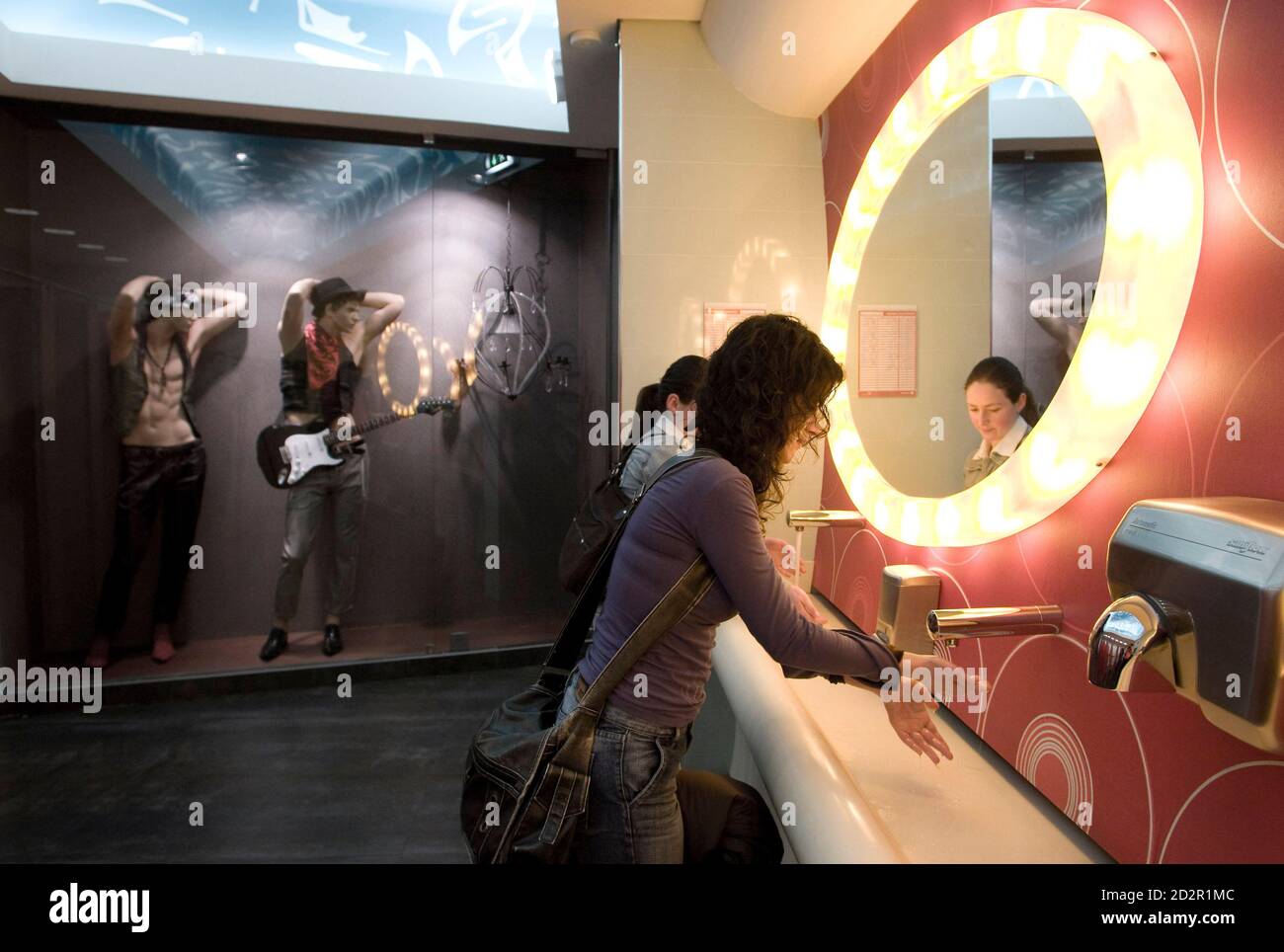 Scantily clad ladies hi-res stock photography and images - Alamy