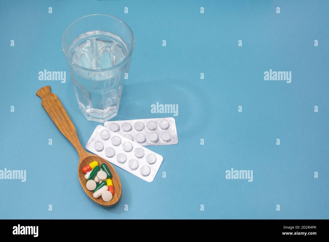 Different medication capsules tablets hi-res stock photography and ...