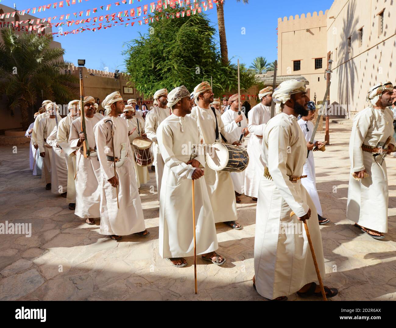 Traditional Omani sword dance in Nizwa fort, Oman Stock Photo - Alamy