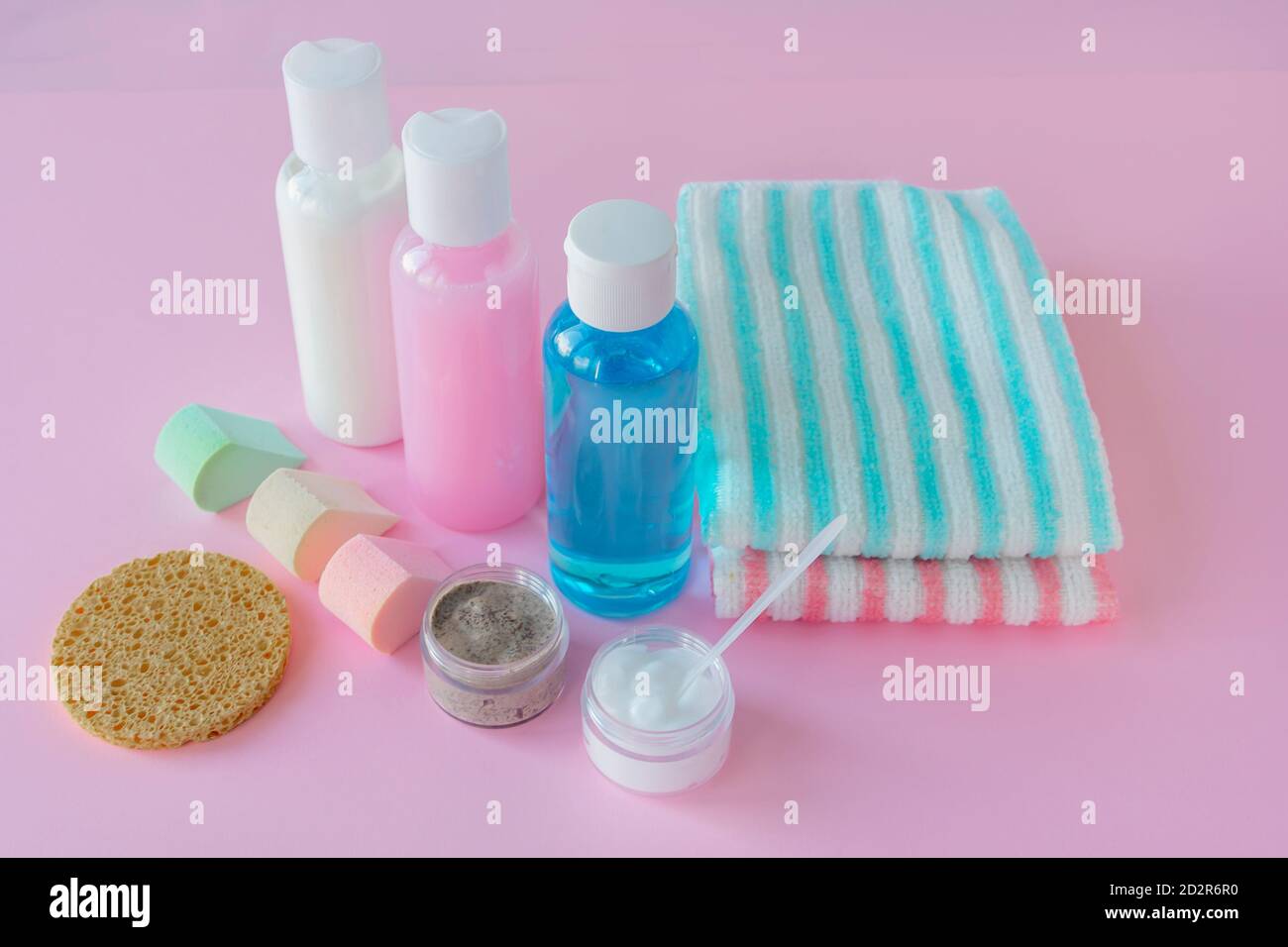 Body wash bottles hi-res stock photography and images - Alamy