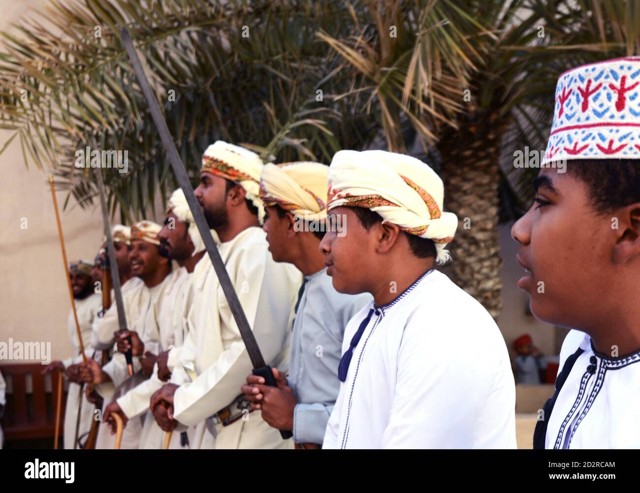 Traditional Omani sword dance in Nizwa fort, Oman Stock Photo - Alamy