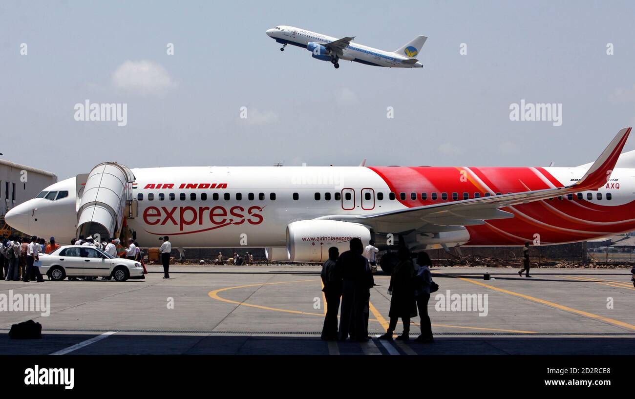 Boeing 737 800 india hi-res stock photography and images - Alamy