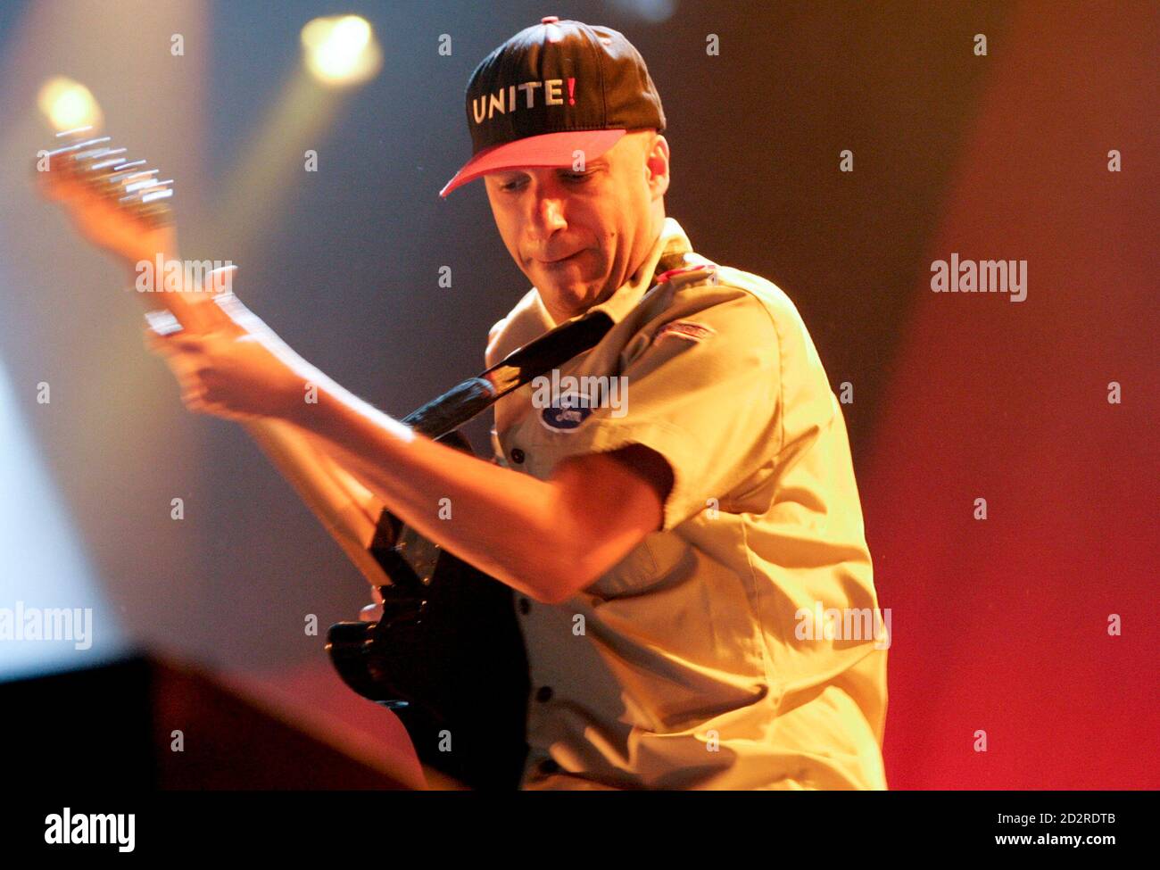 Tom morello rage against the machine hi-res stock photography and ...