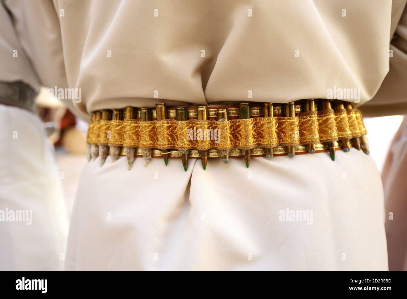 Traditional Omani sword dance in Nizwa fort, Oman Stock Photo - Alamy