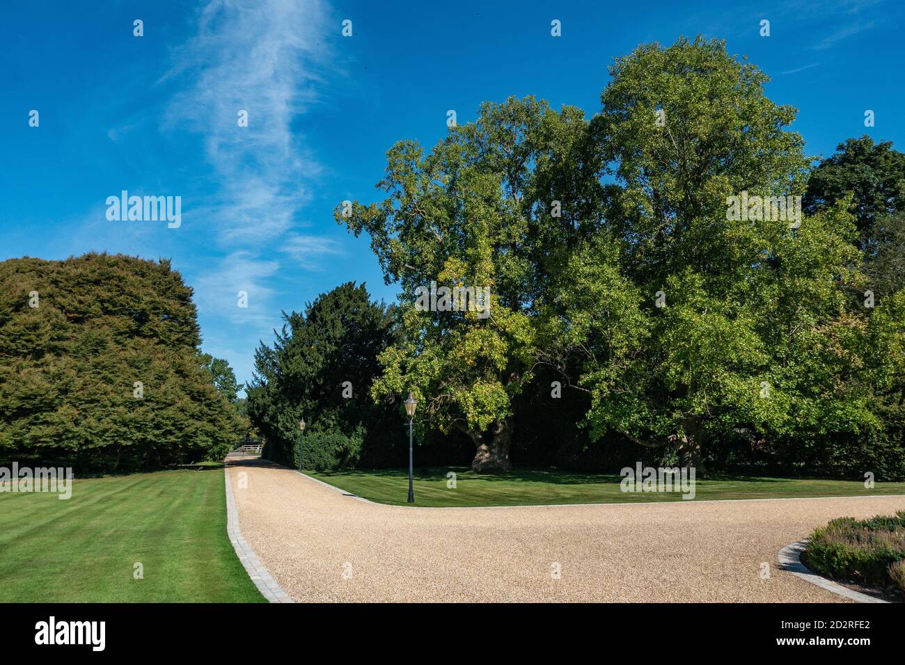 English country house driveway Stock Photo - Alamy