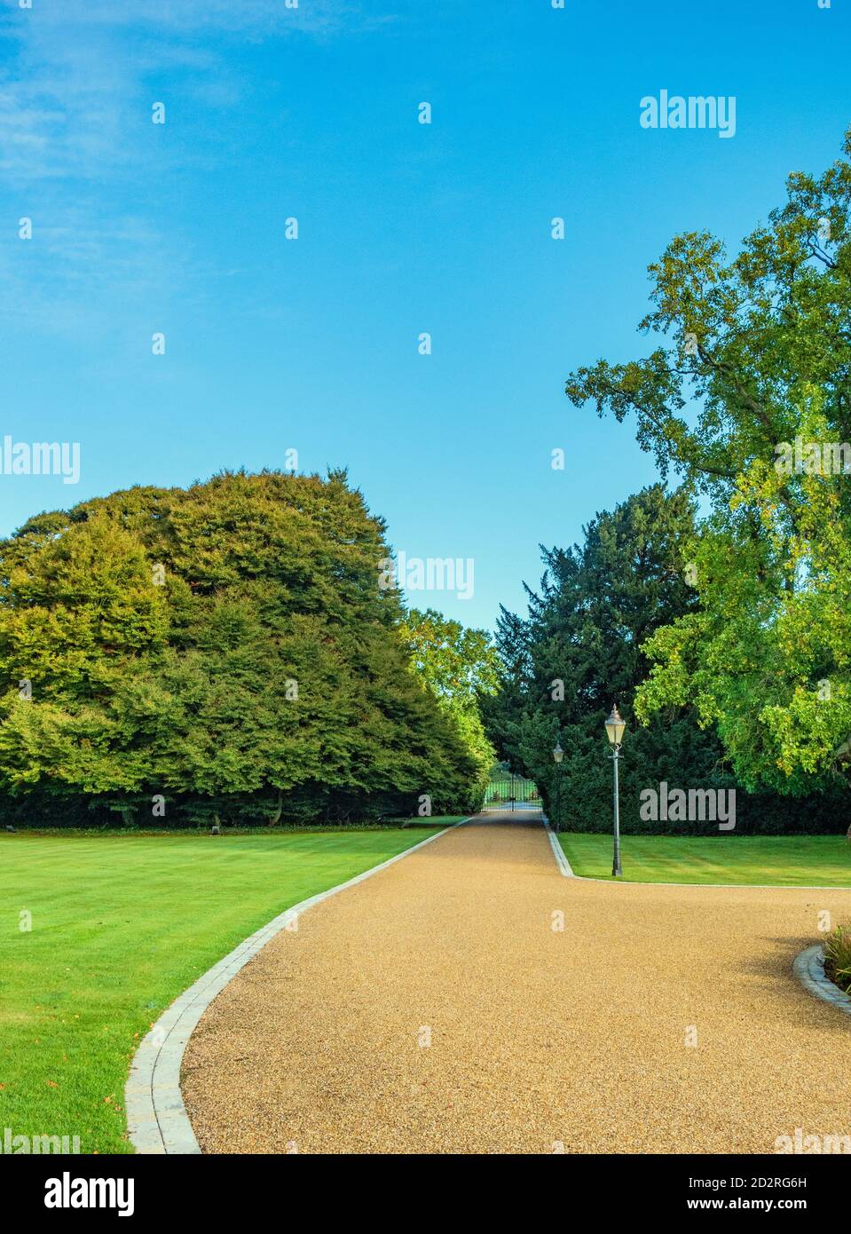 English country house driveway Stock Photo - Alamy