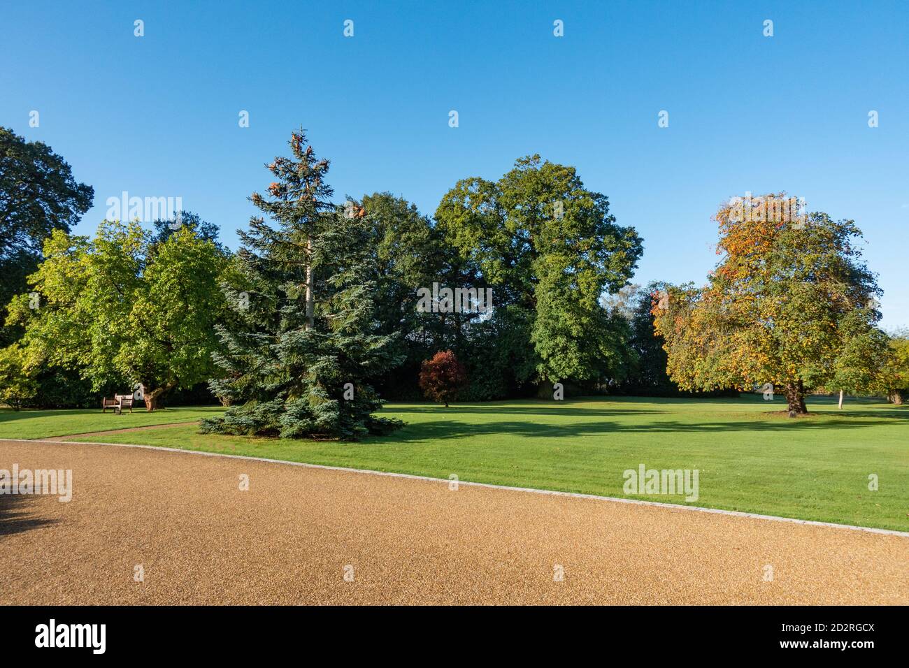 English country house driveway Stock Photo - Alamy