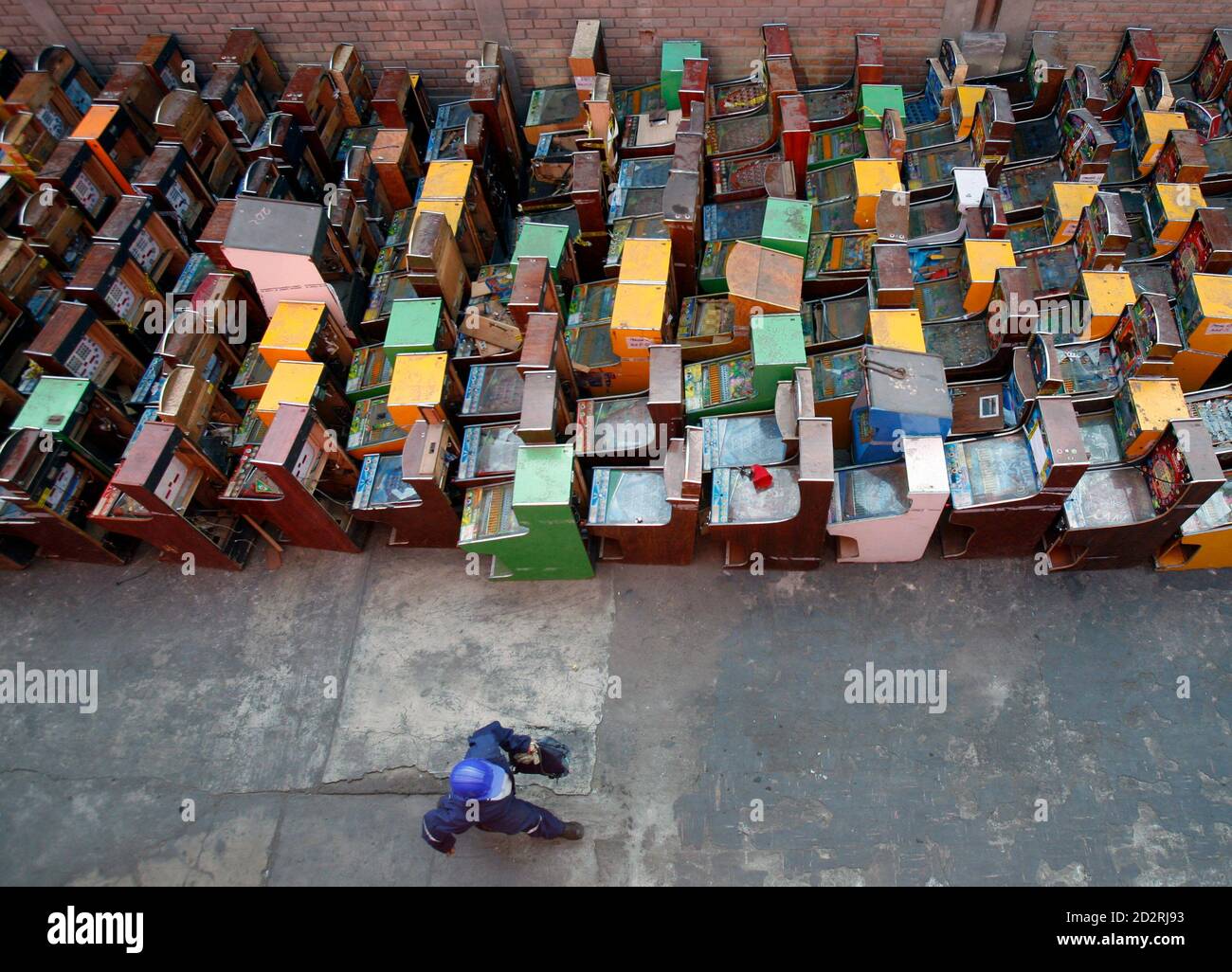 Almost unrecognisable hi-res stock photography and images - Alamy